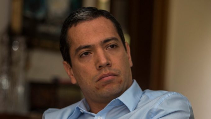 Un tiquete de avión enreda a Esteban Ramos, hijo del exgobernador de ...